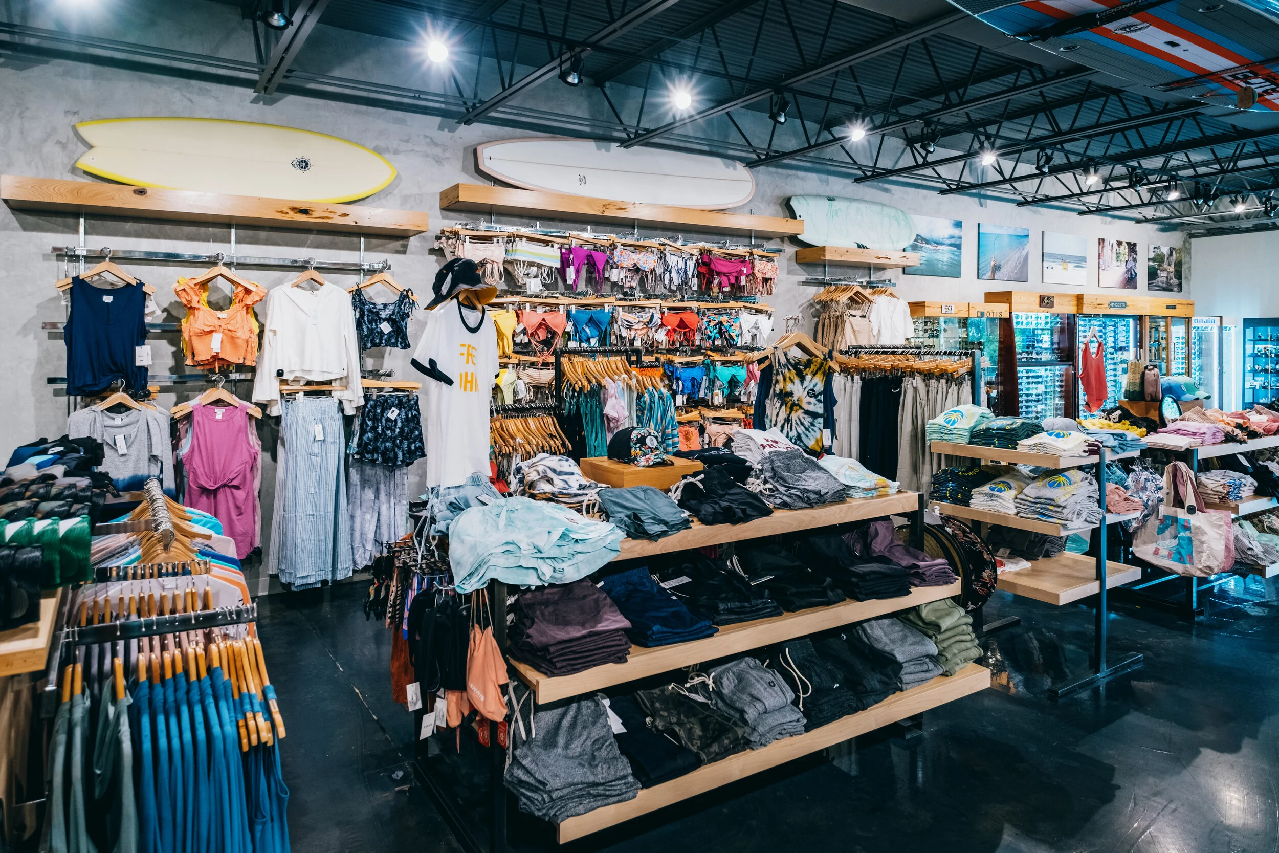 Compound Boardshop - Est. 2003