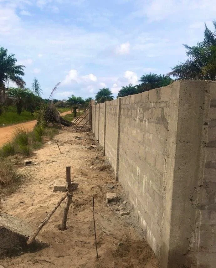 EK Residential Perimeter Fence — Tri Buchanan Development Corporation