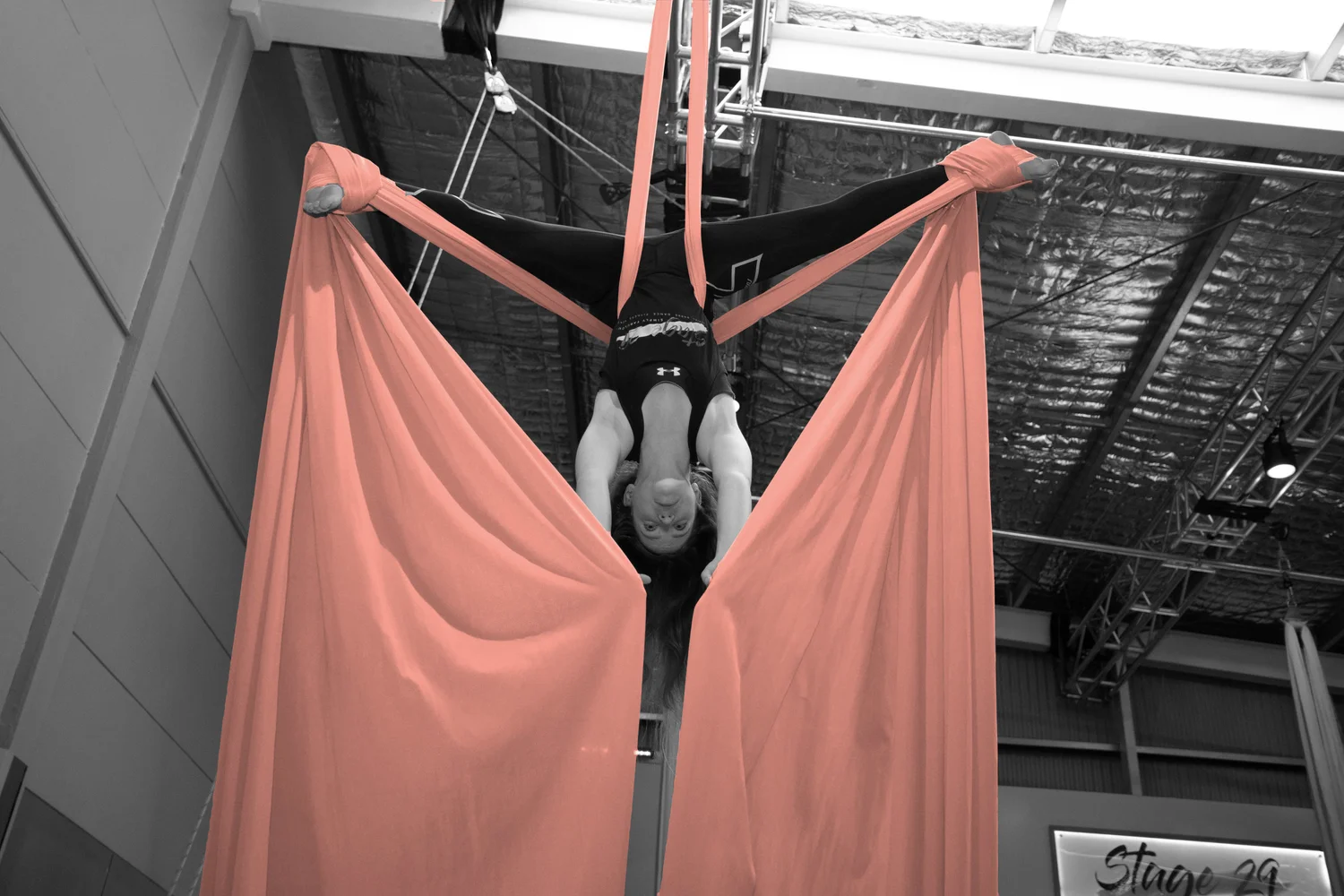 Teens Circus Pole Dance Classes — Stage 29 Studios