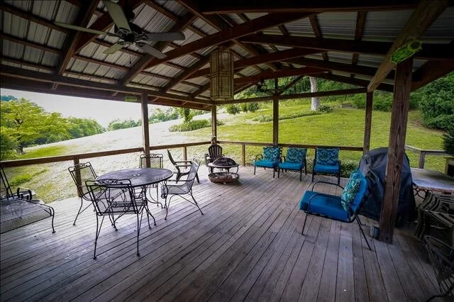 Cascade Hollow Lodge