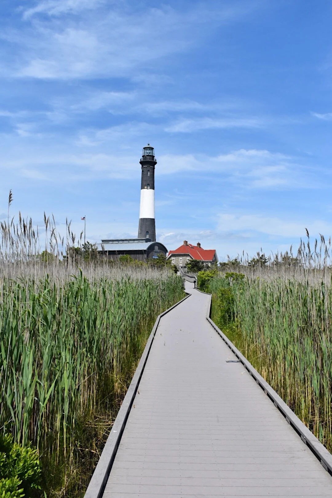 VISITING FIRE ISLAND LIGHTHOUSE , FIRE ISLAND NY — Lightly Traveling