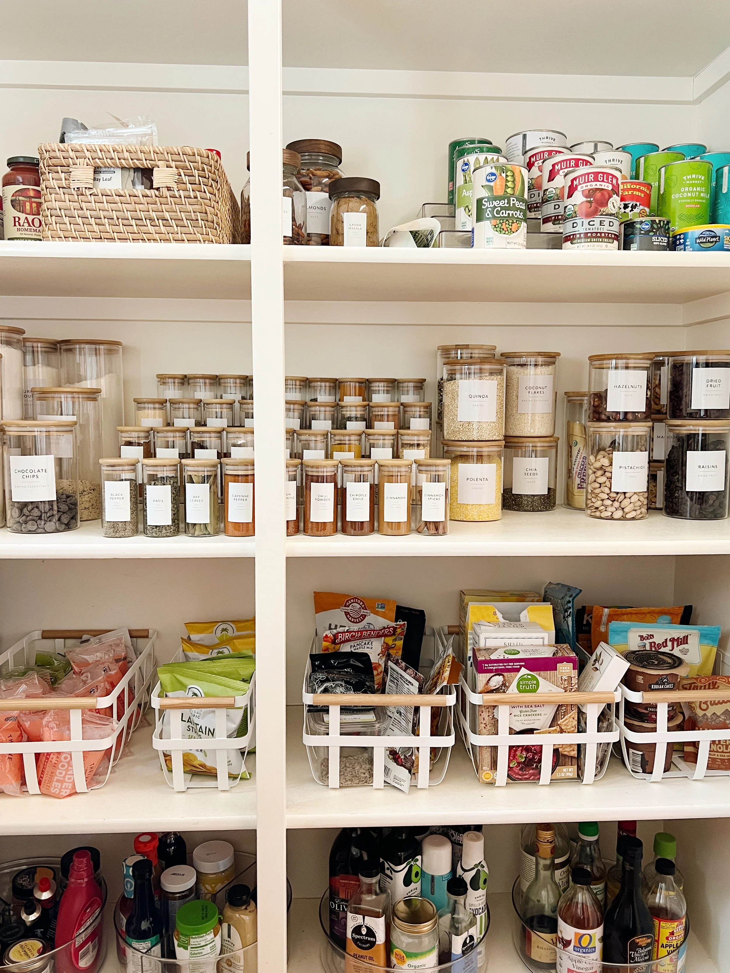 the modern minimalist | home organizing + interior design | pdx