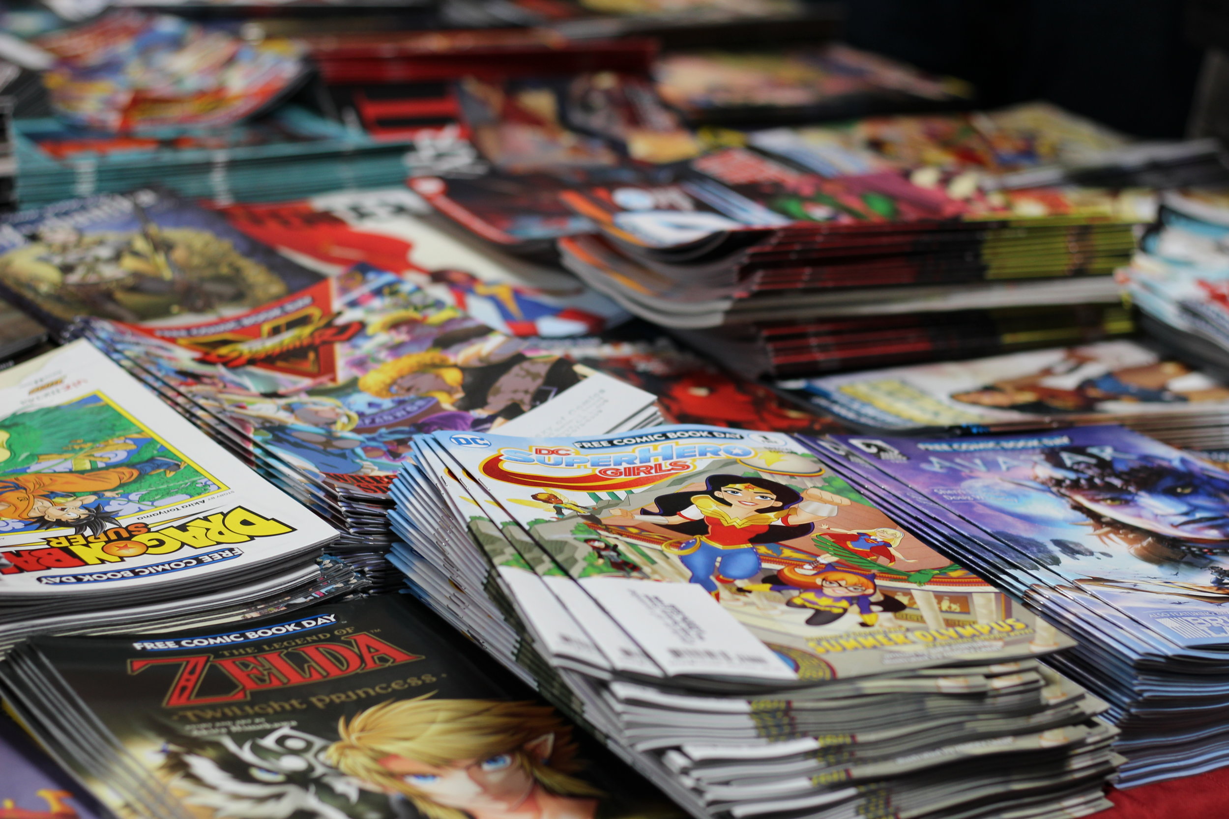 THE QUEST FOR FREE COMICS - People of Con