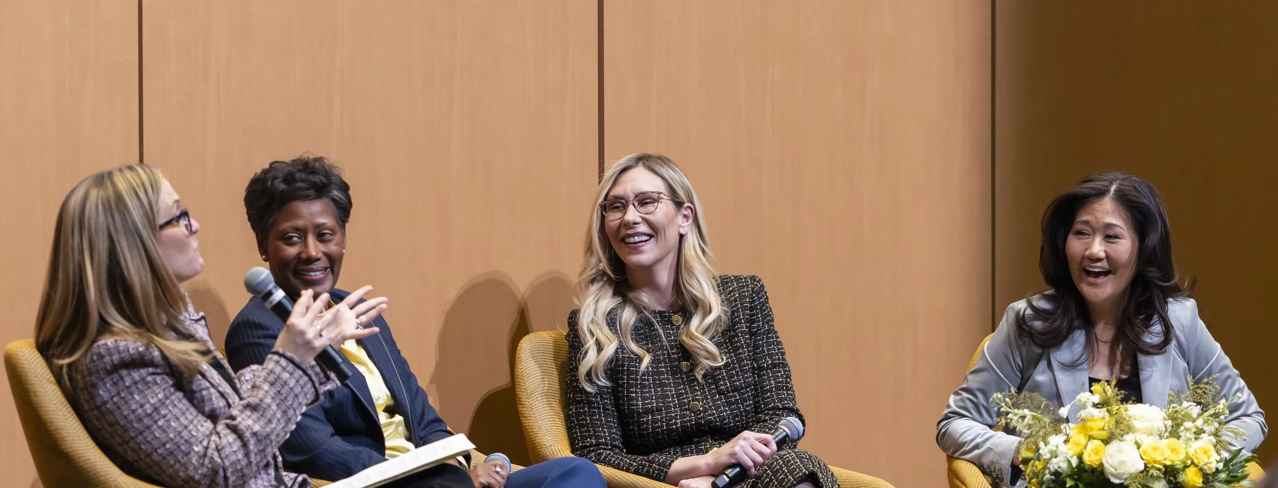 Prof. Kelly Goldsmith | Official Website