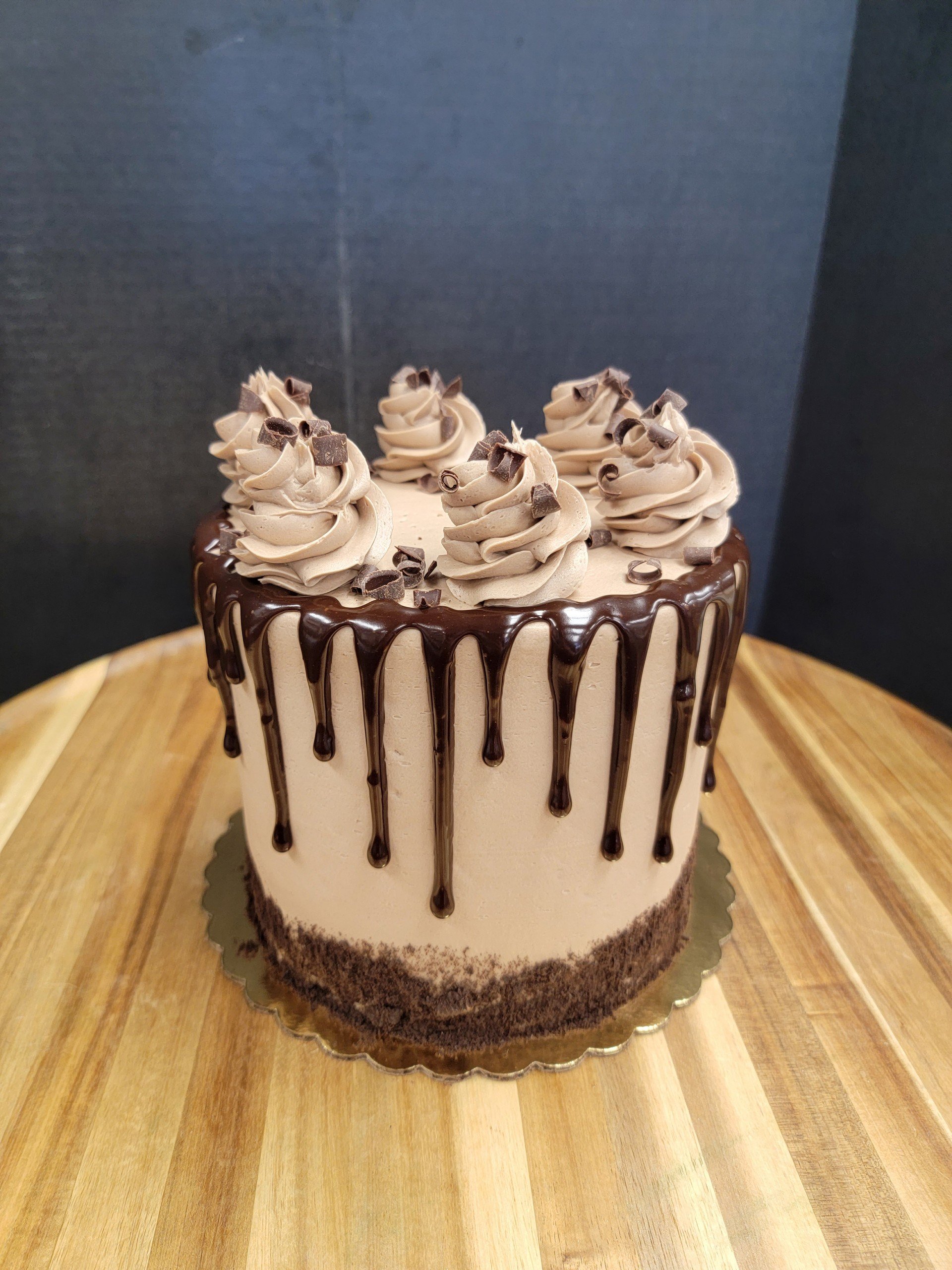 TOTAL ECLIPSE CAKE — Starry Night Bakery