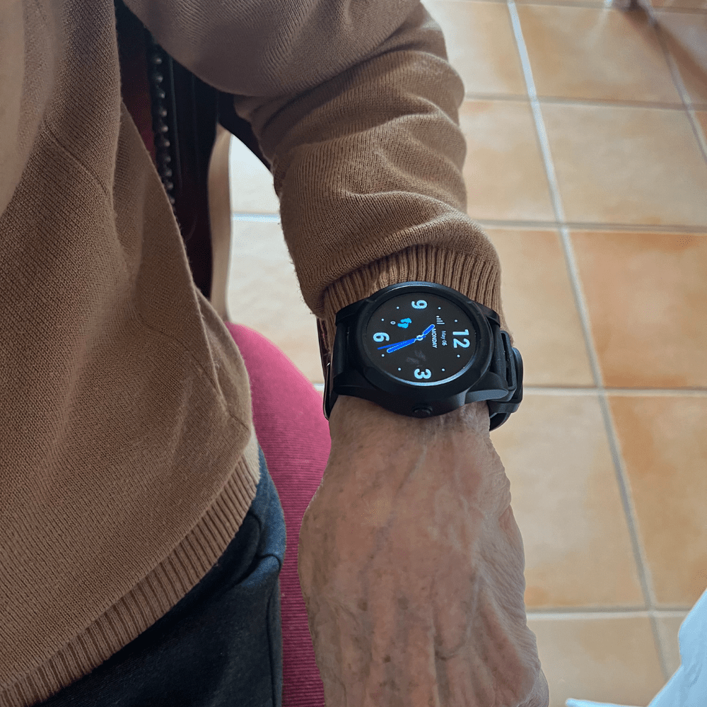 Safe and Independent: How Safety Watches Empower Seniors — United ...