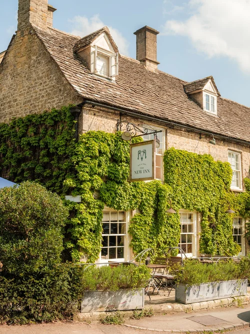 THE NEW INN
