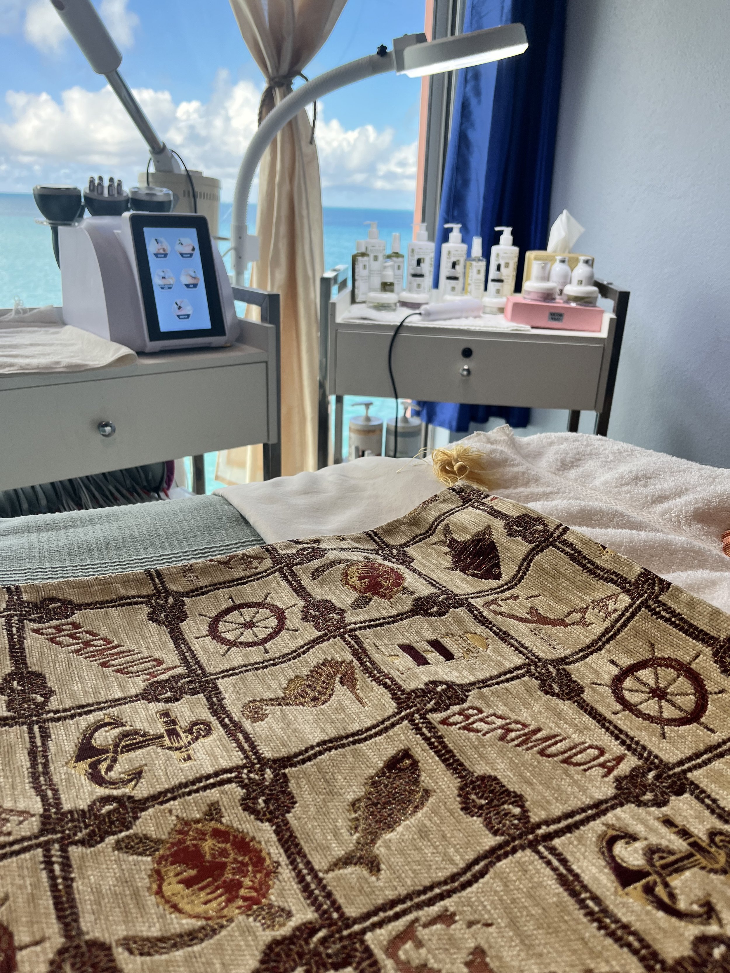 Spa Del Sol Bermuda