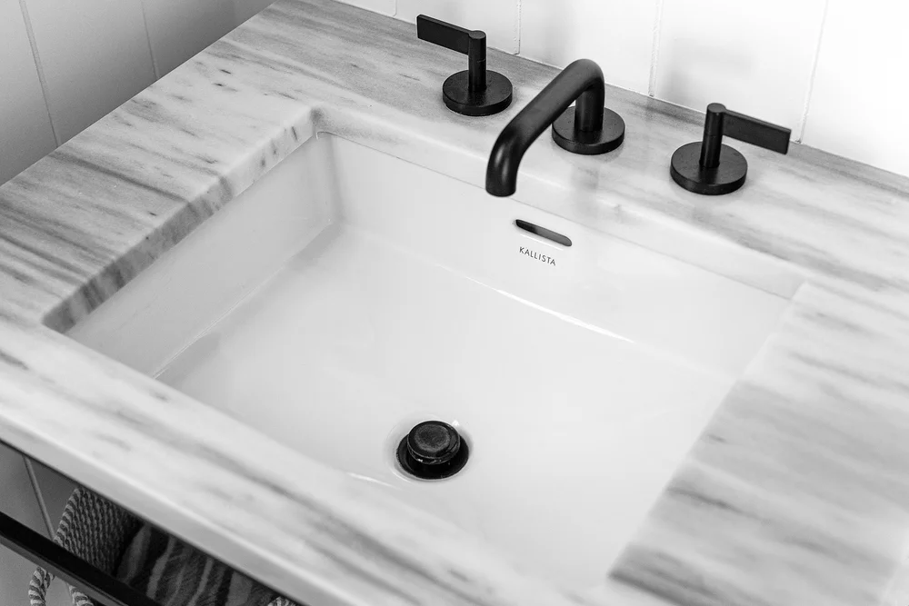 Thomson Architects, Inc.