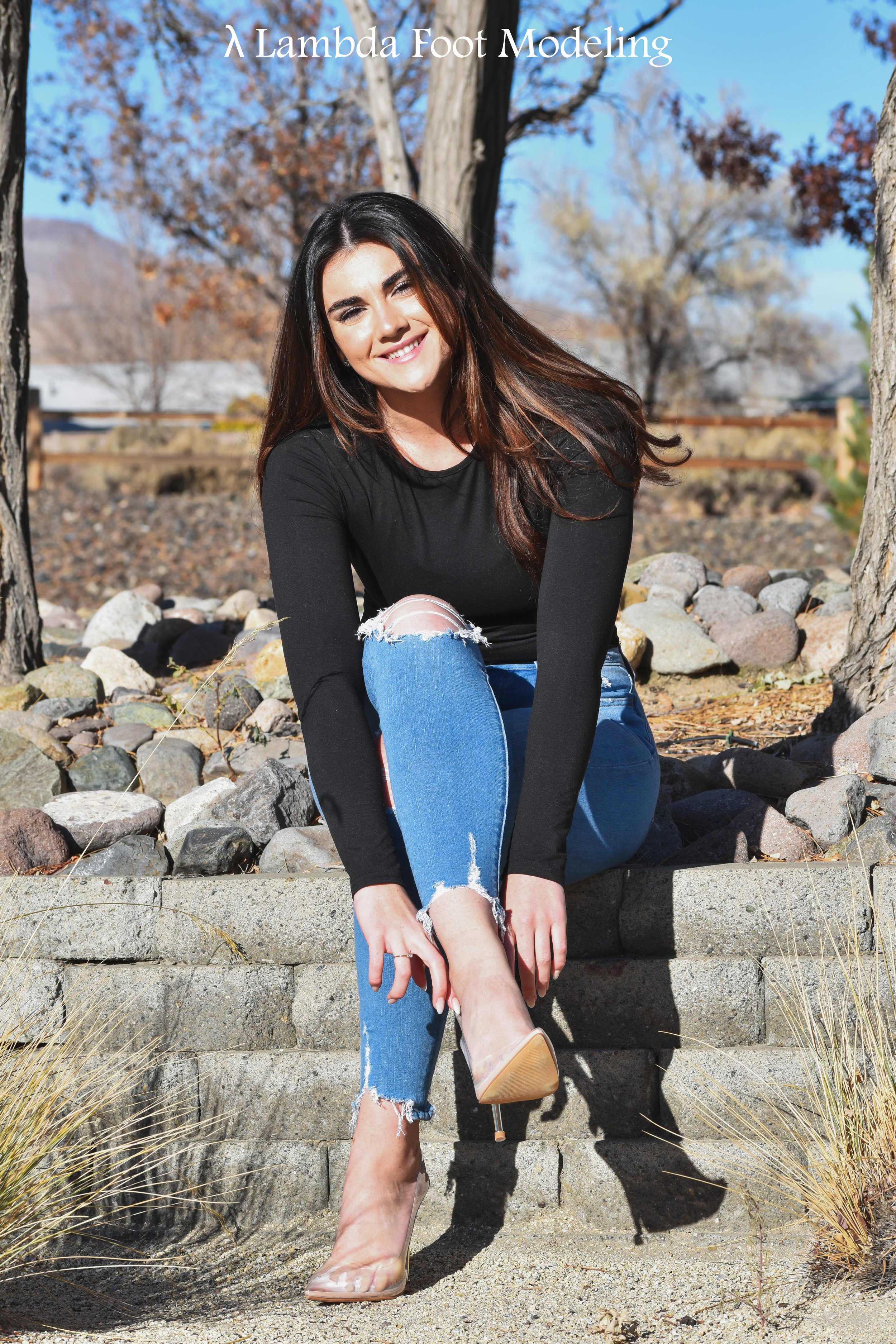 Elizabeth R Set 3 — λ Lambda Foot Modeling