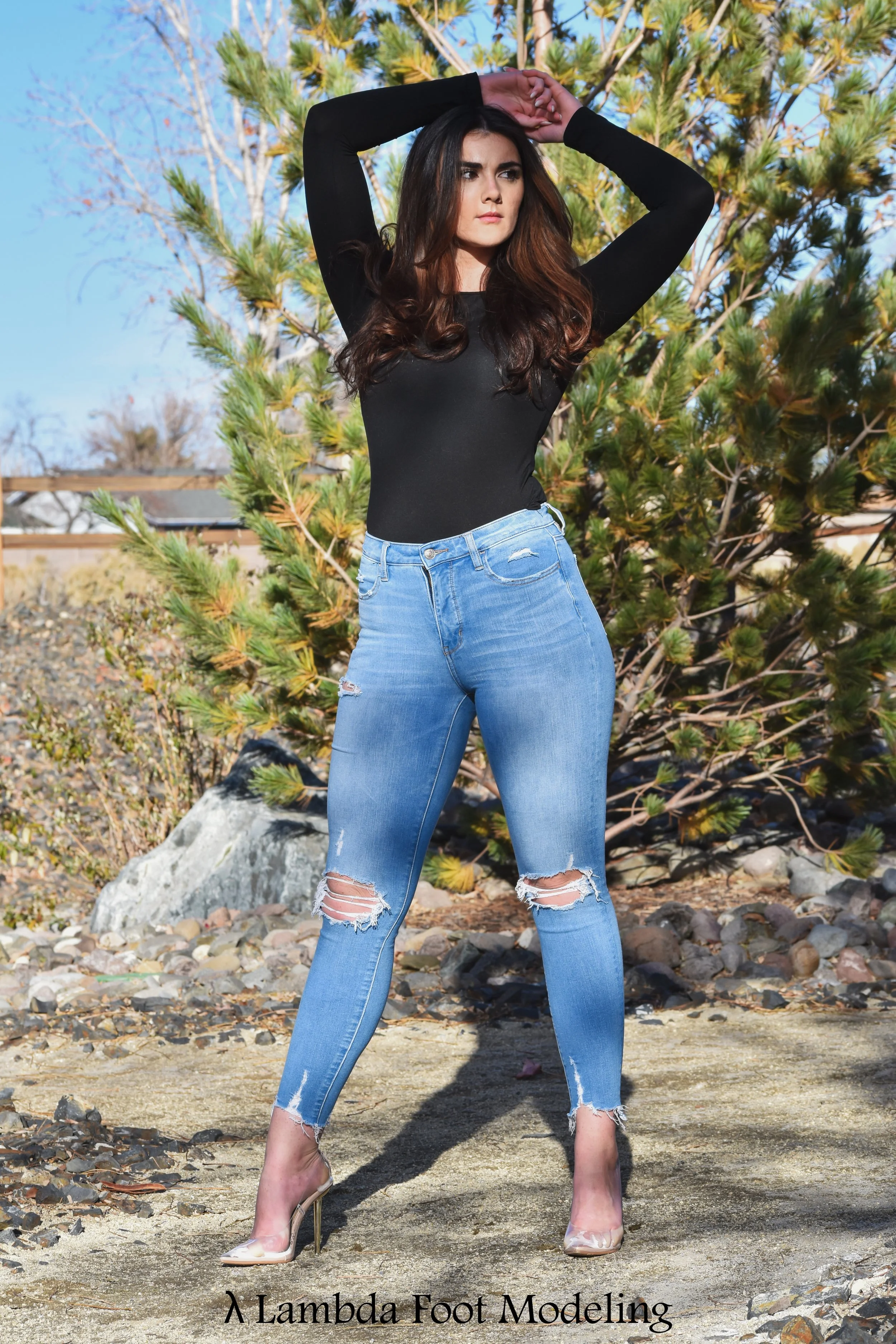 Elizabeth R Set 3 — λ Lambda Foot Modeling