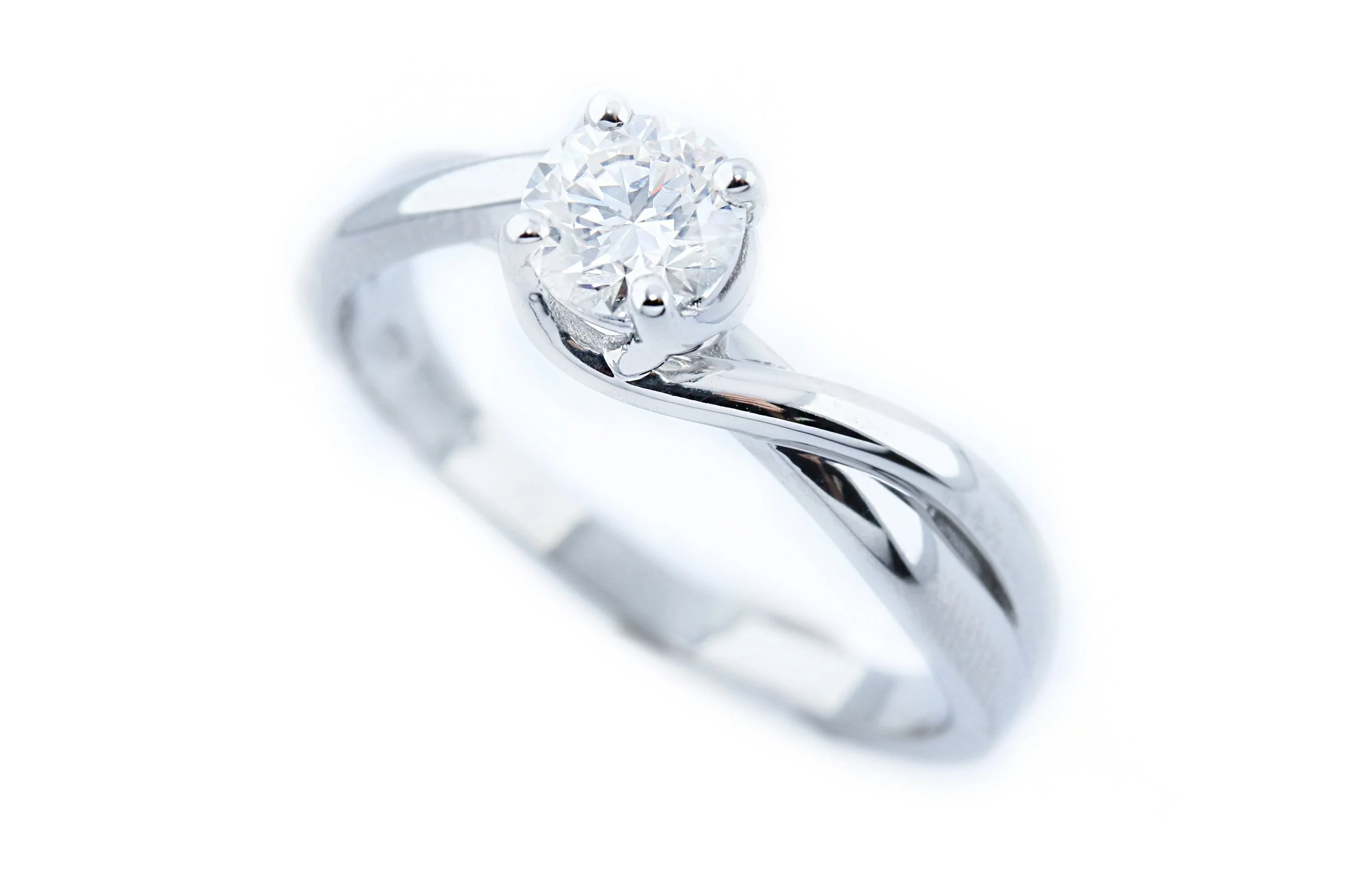 Bespoke Engagement Ring Portfolio — Form Bespoke Jewellers