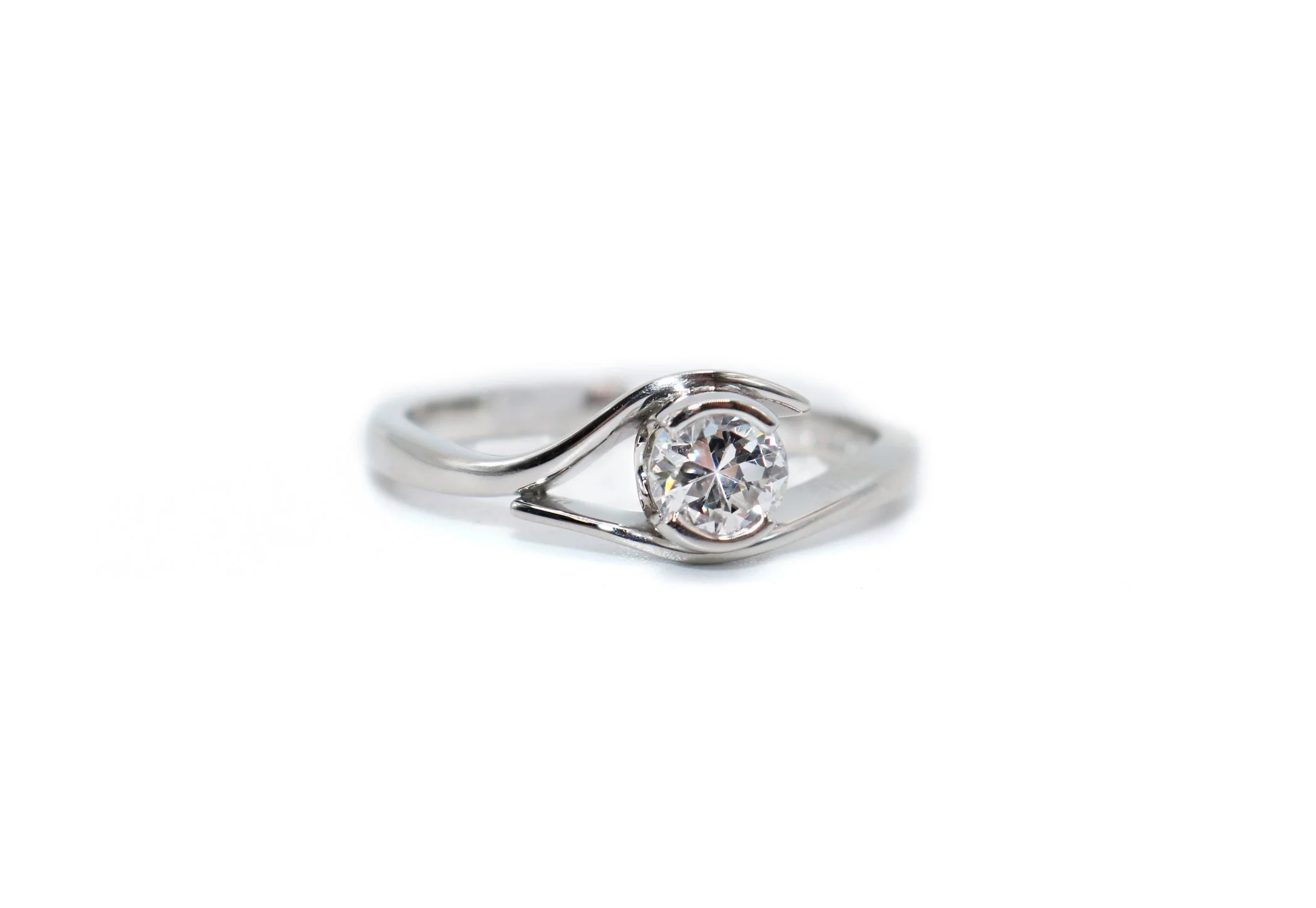 Bespoke Engagement Ring Portfolio — Form Bespoke Jewellers