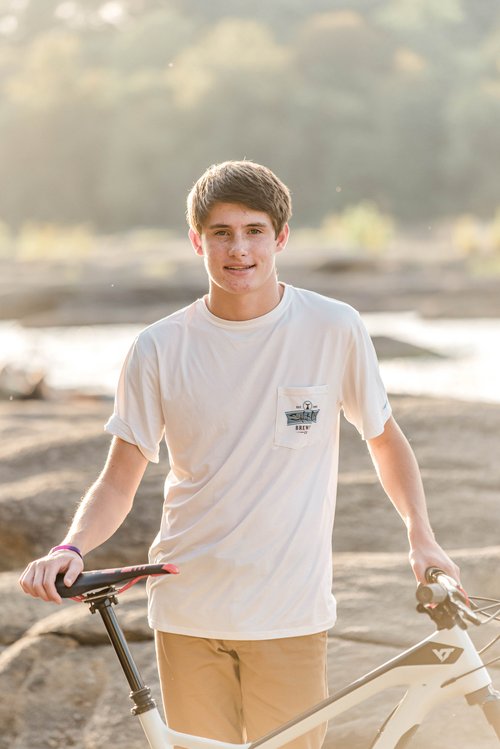 Matthew Senior Session — Burchett Photography
