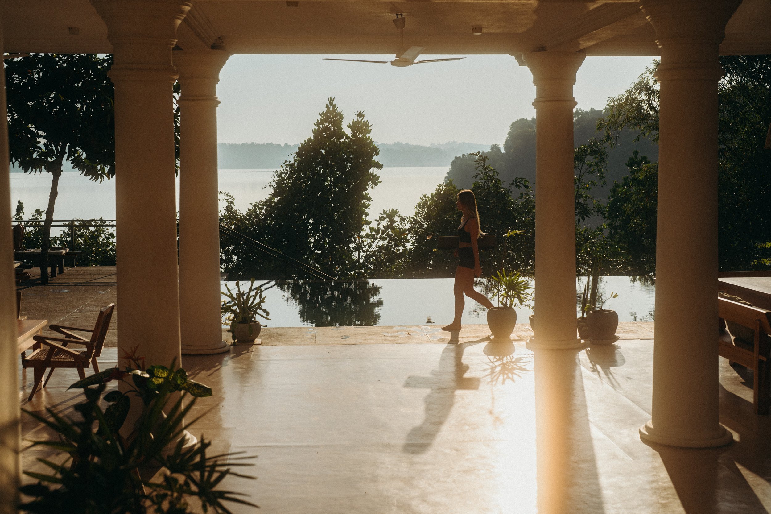 LISA DONNADIEU YOGA