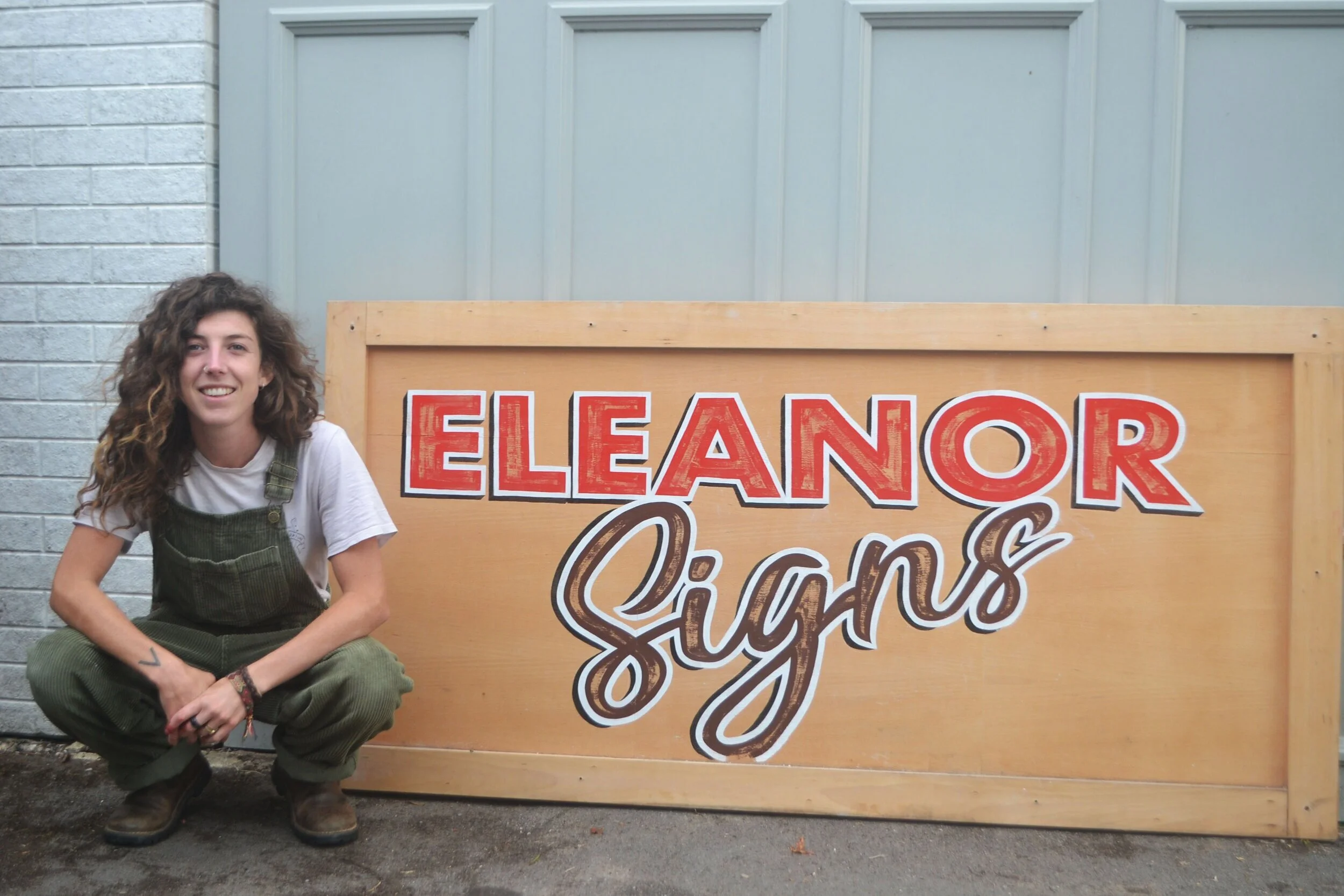 Eleanor Signs