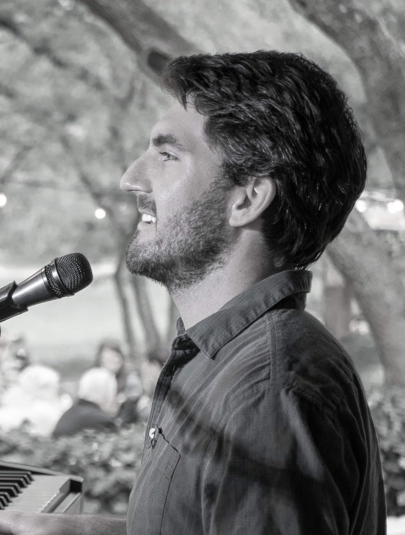 Live Piano Bar Music — THOMAS COKINOS