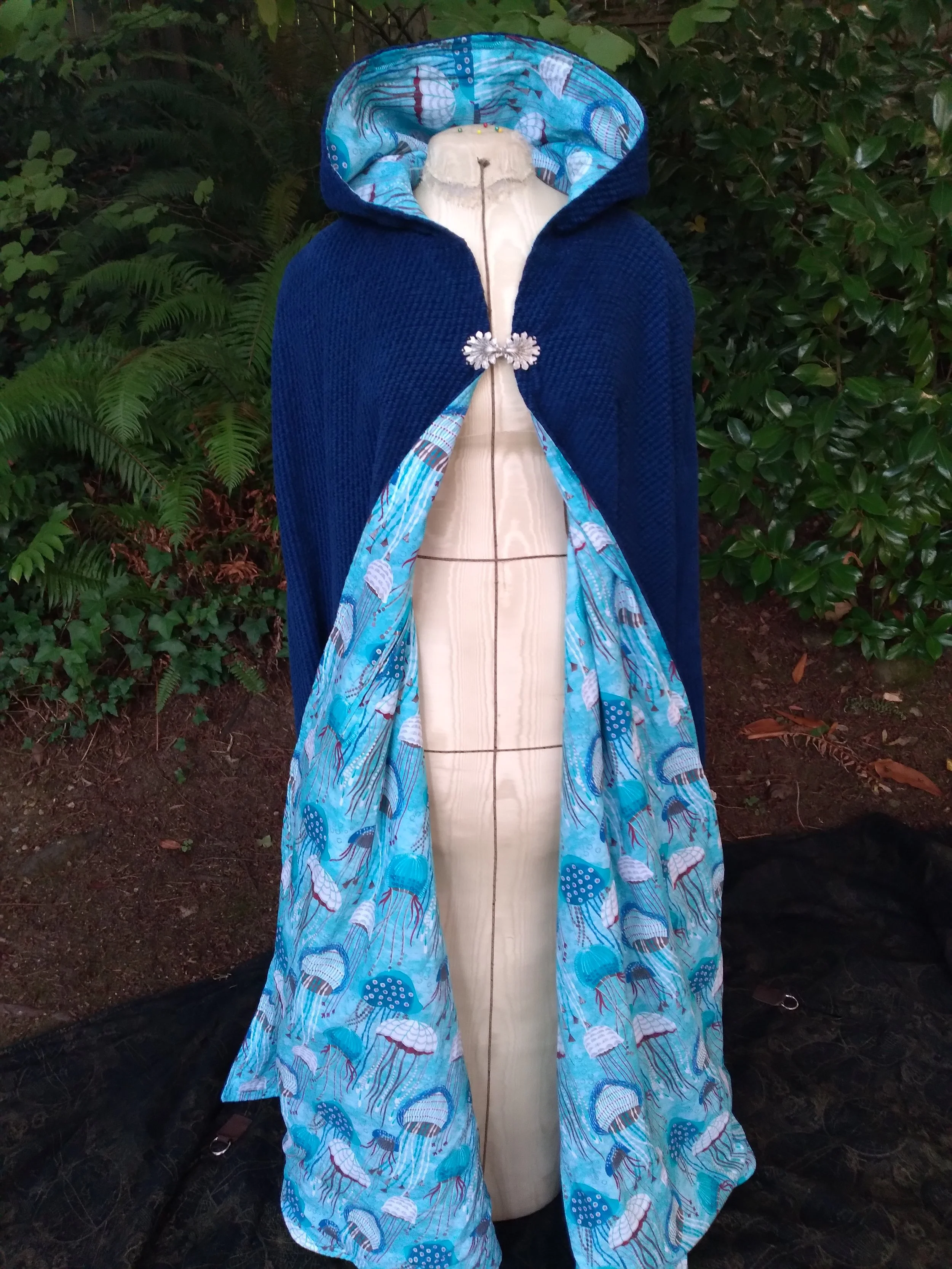 Cloaks — The Adventurer's Emporium