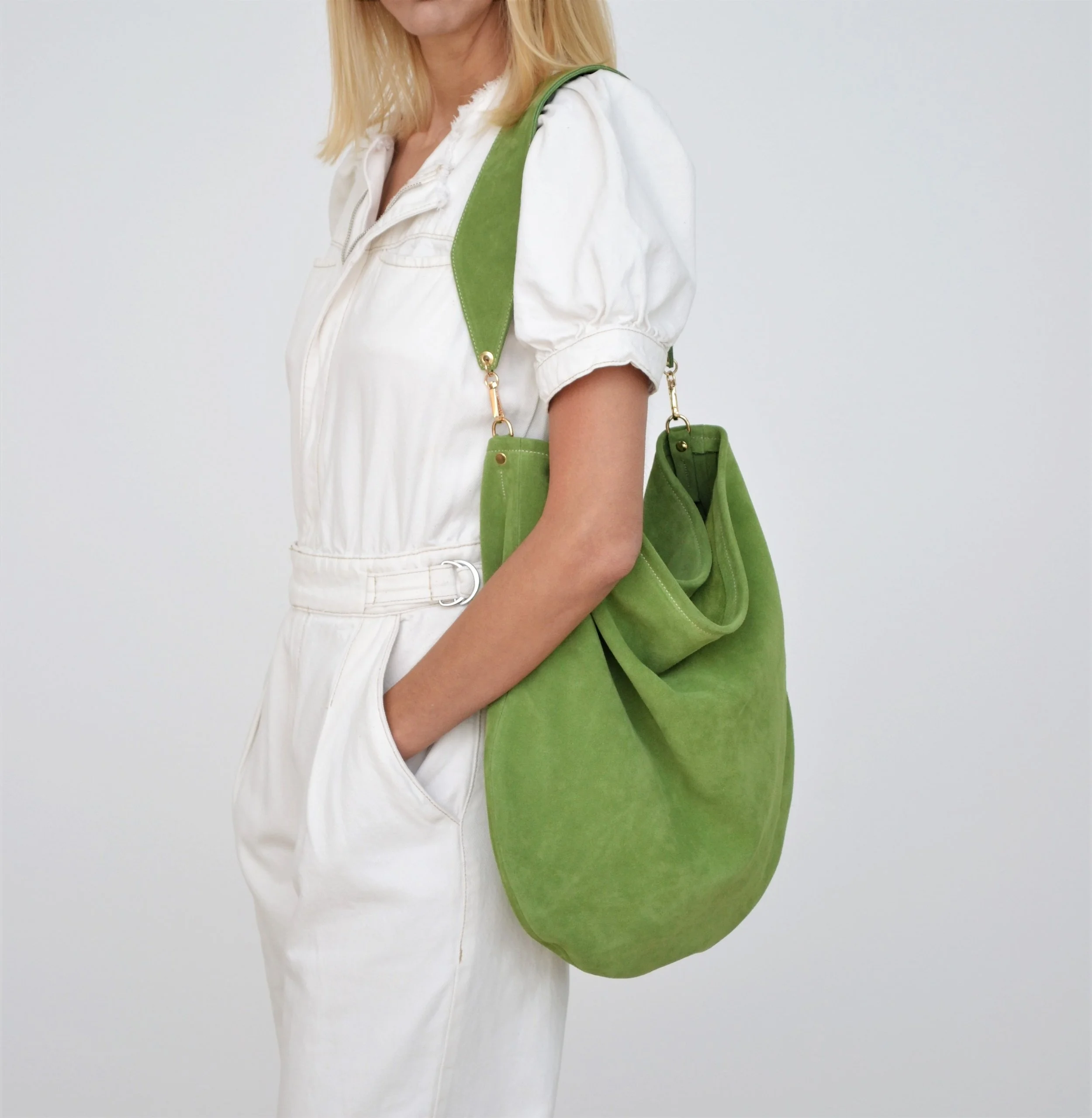 Anna mat bag in light gray — ANA KOUTSI