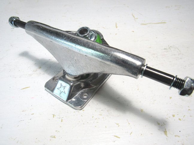 Mini logo Trucks 7.63" Raw — decomposed skateboards - freestyle ...