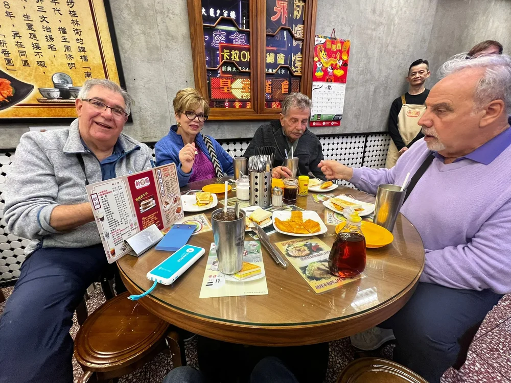 Hong Kong Tours | Kowloon Street Food Tour — Hello! Hong Kong
