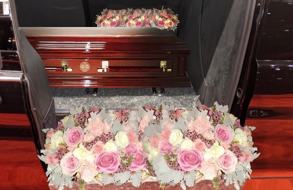 Funeral Vehicles — Springfield Coach Group | Ozark Mountain Adventure Vans