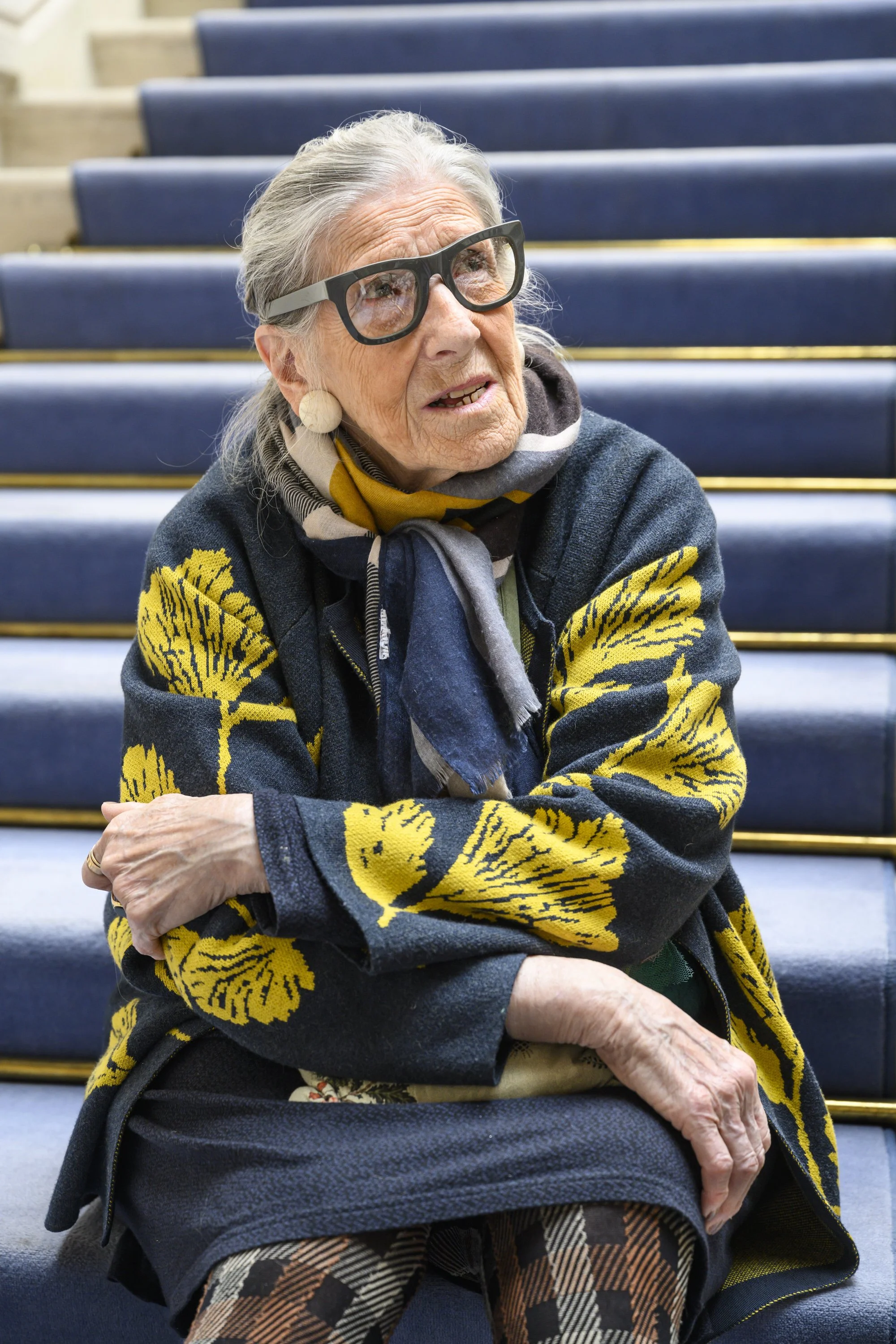 Arlette Vermeiren — ELEVEN STEENS