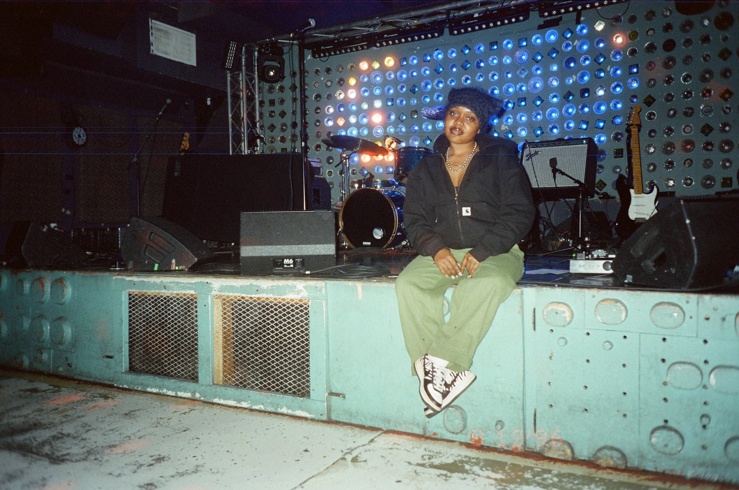 MUSICIANS TO KNOW: AMINDI — SHEER