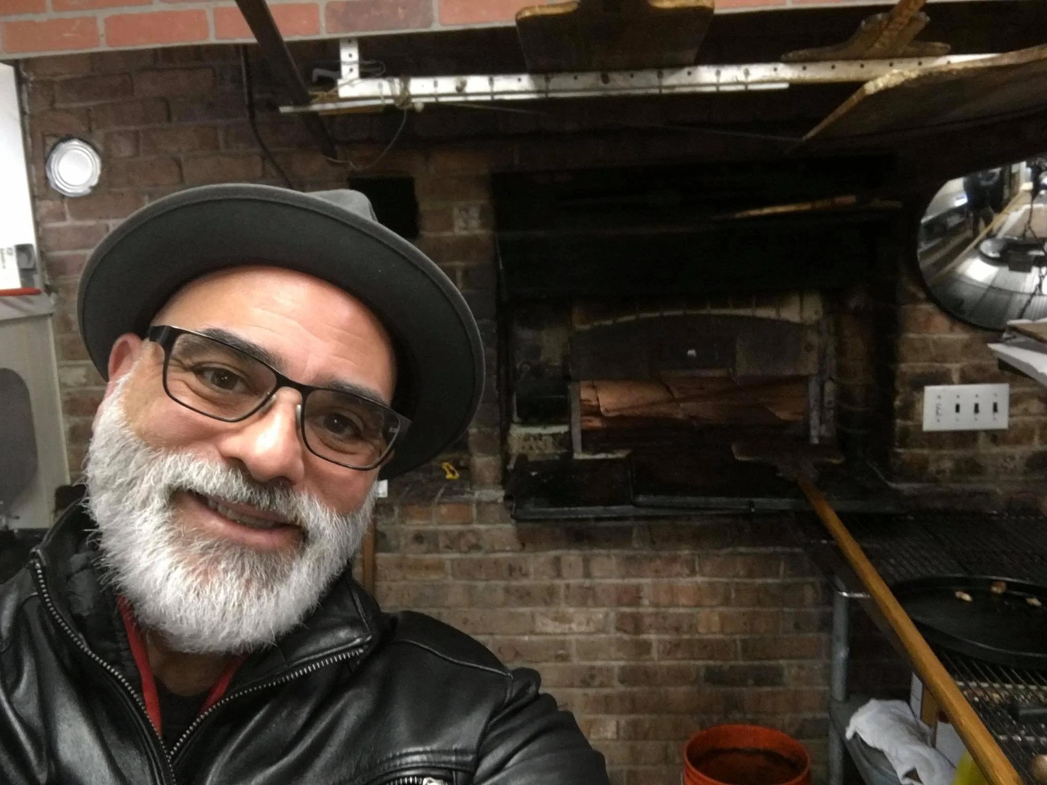 Santillo's Brick Oven Pizza — Eating With Chef Eric