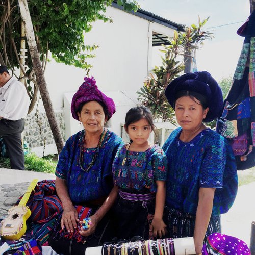 The Huipil: An everlasting, indigenous cultural emblem — Phalarope.org