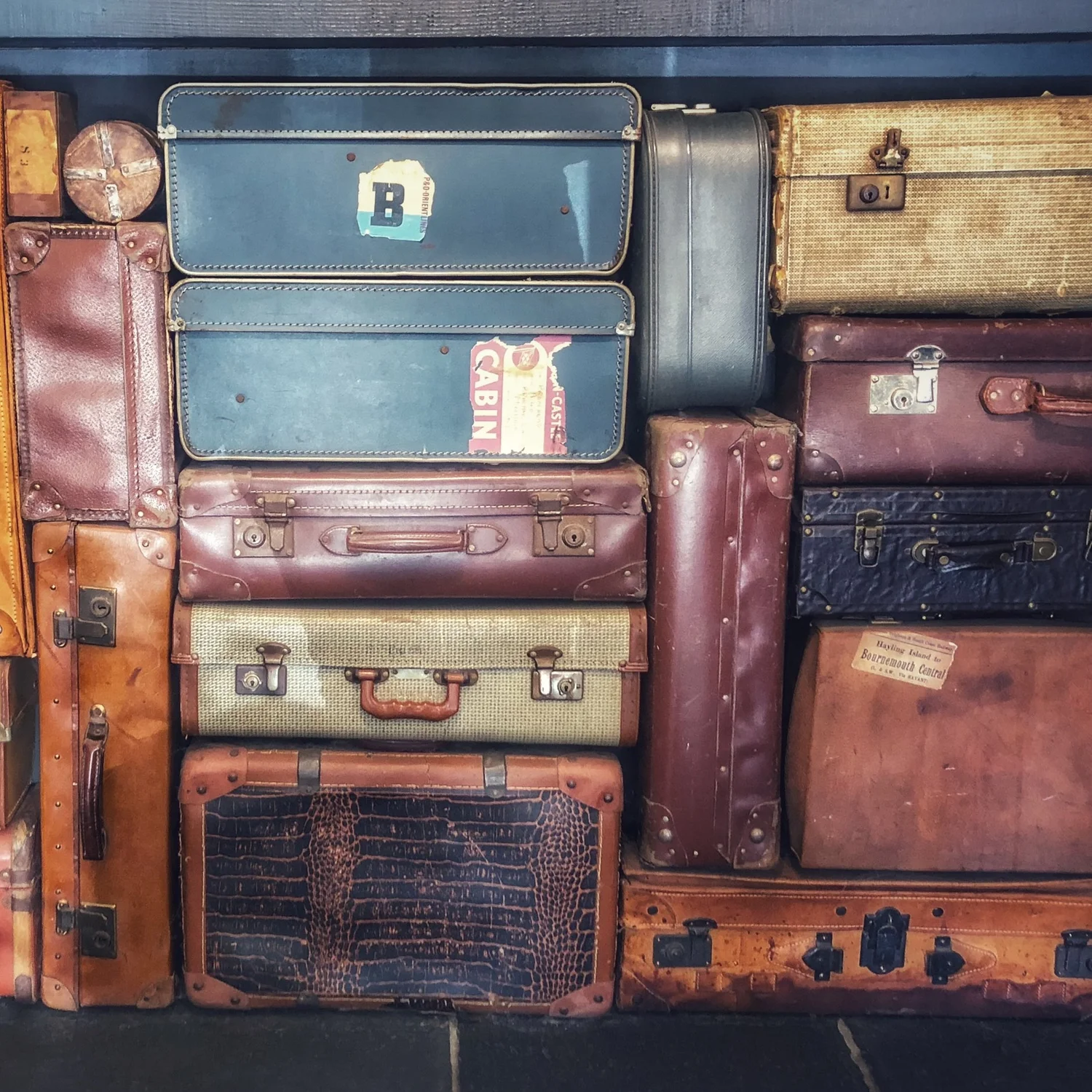 Parcel Service — Alaska Bus Company