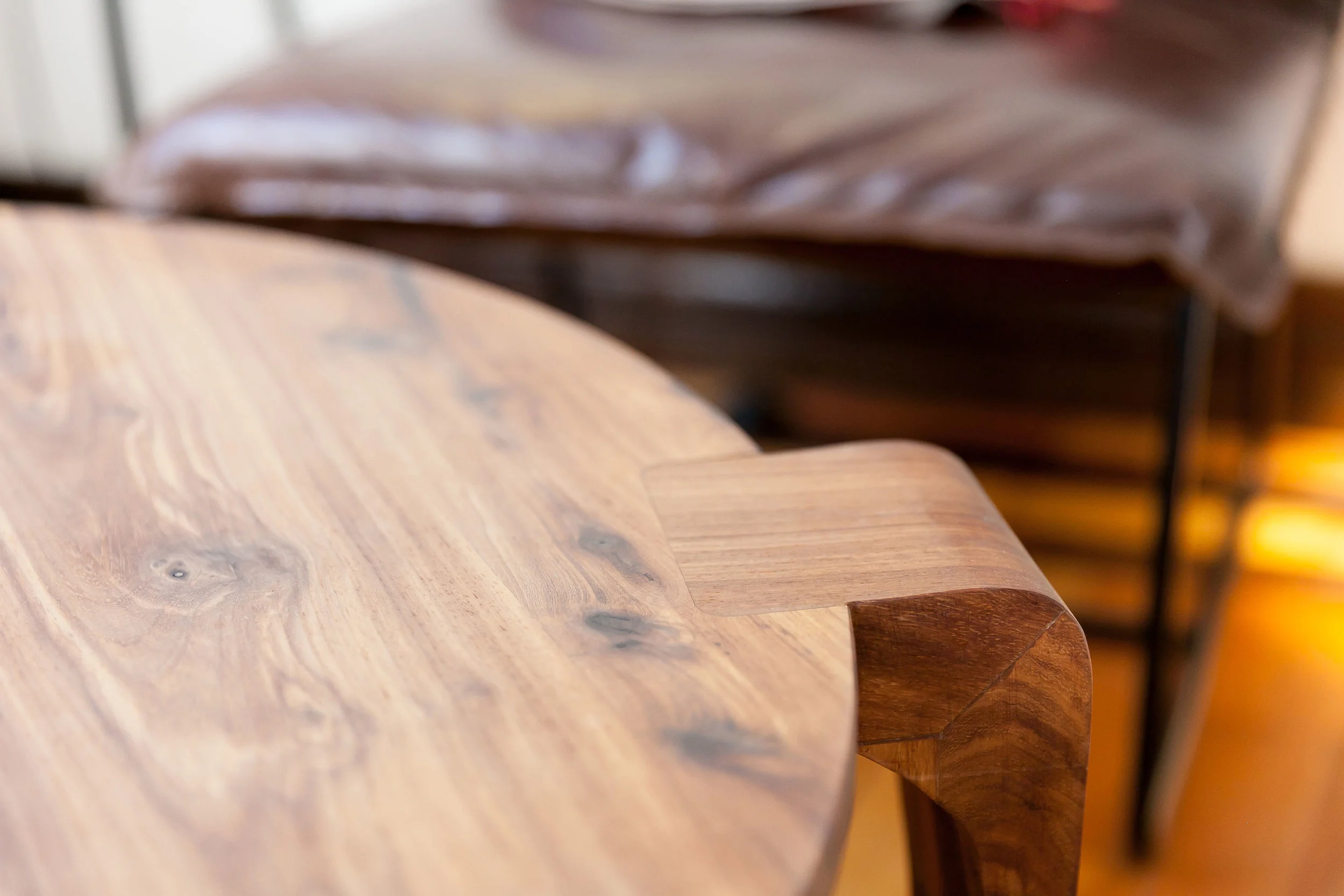 Tables page — Damascus