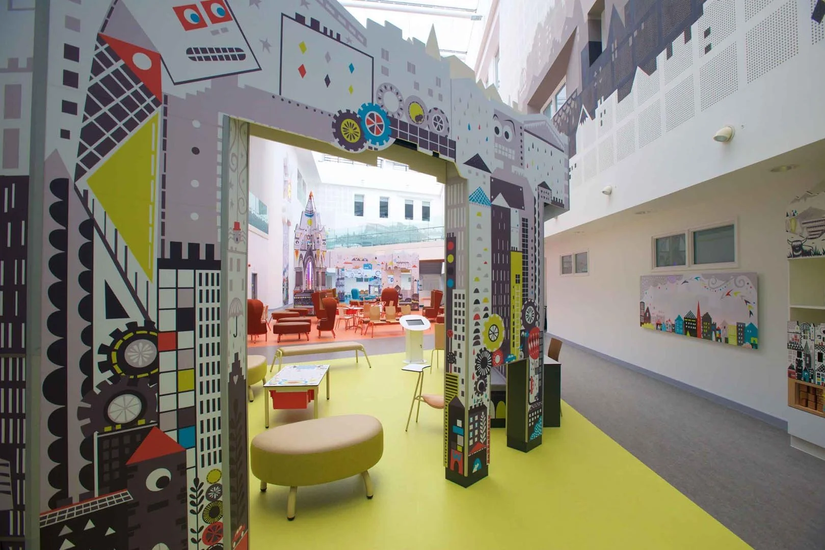 The Pod and RHCYP waiting and dining areas — Ginkgo Projects