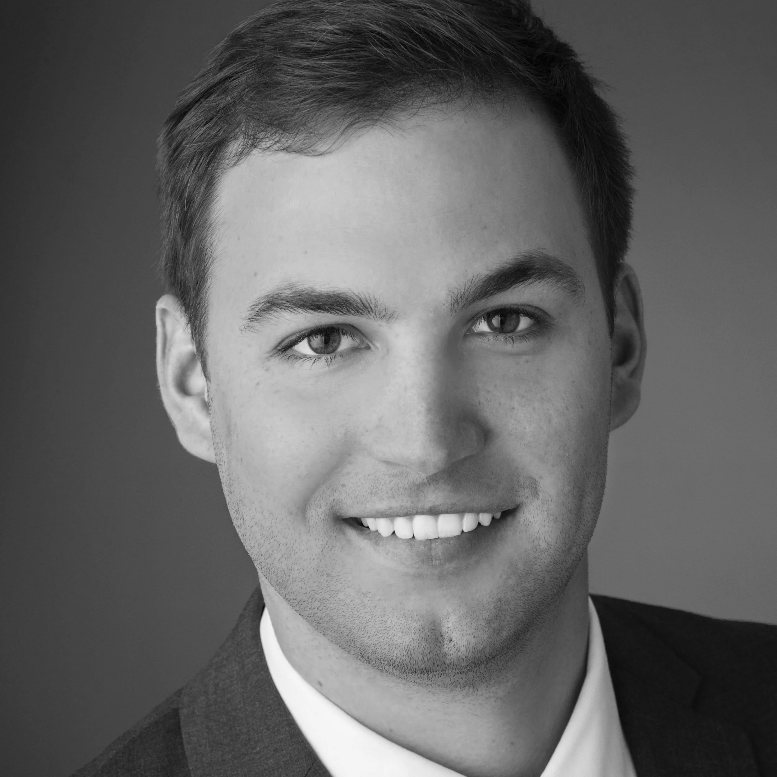 Scott McLinden — HUBBARD STREET GROUP