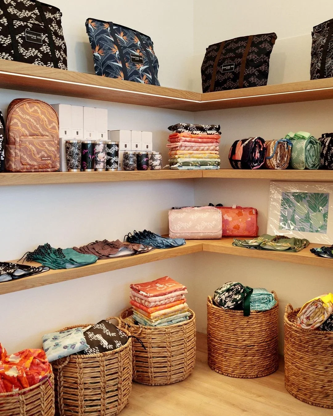 Fighting Eel — Kapolei Commons