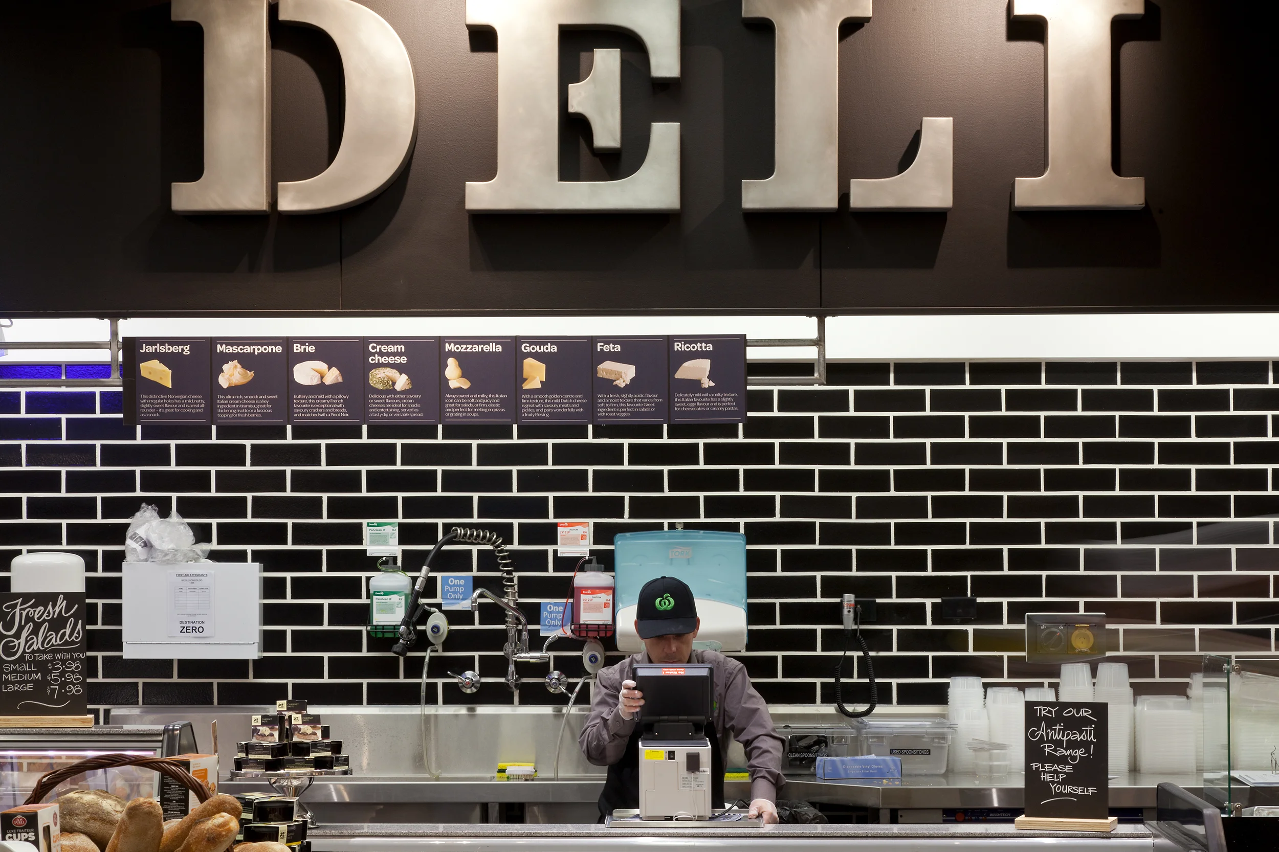 Woolworths, Small Store Format — Juicy Design