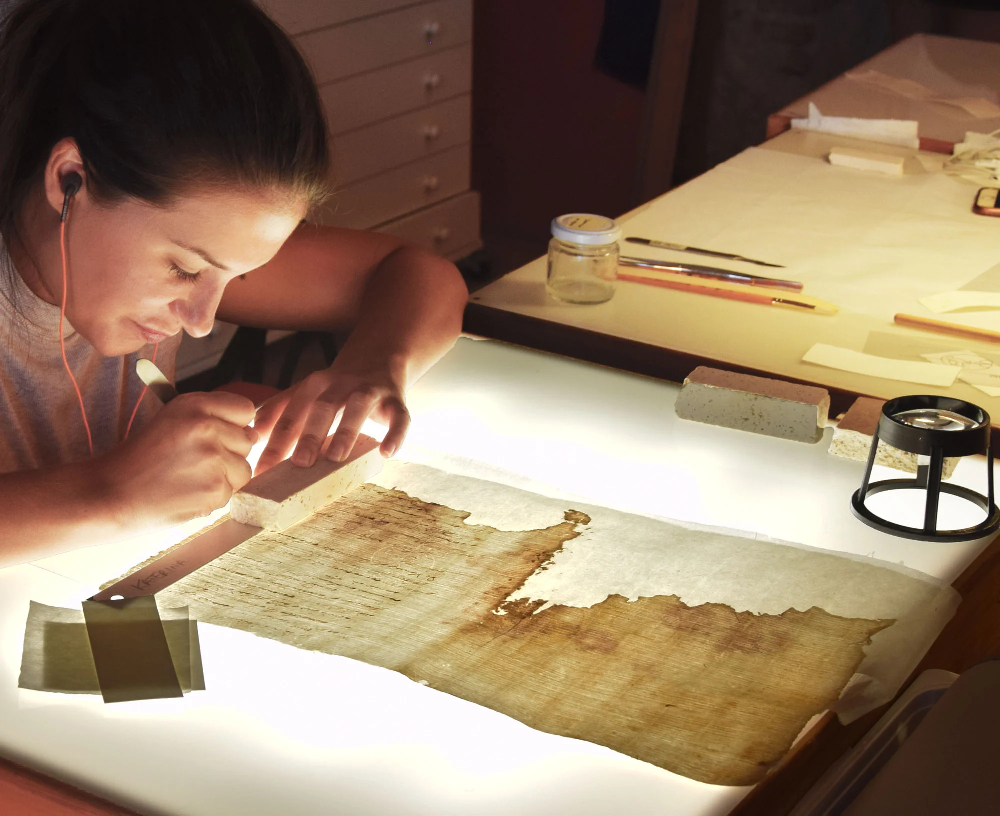 Program D : Paper Restoration in Books and Archival Documents — San ...