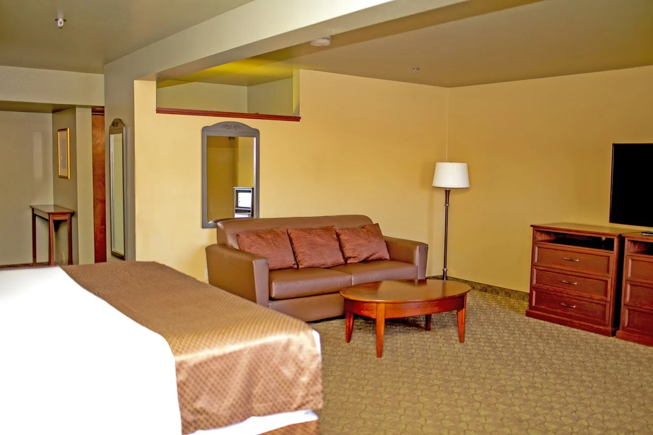 Gallery — Seaport Inn and Suites