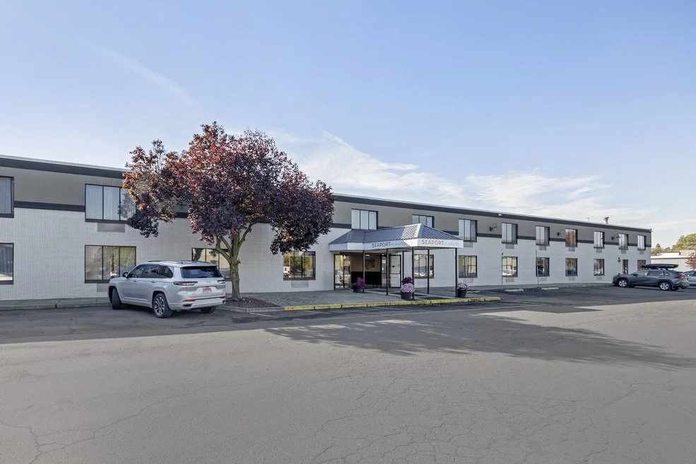 Gallery — Seaport Inn and Suites