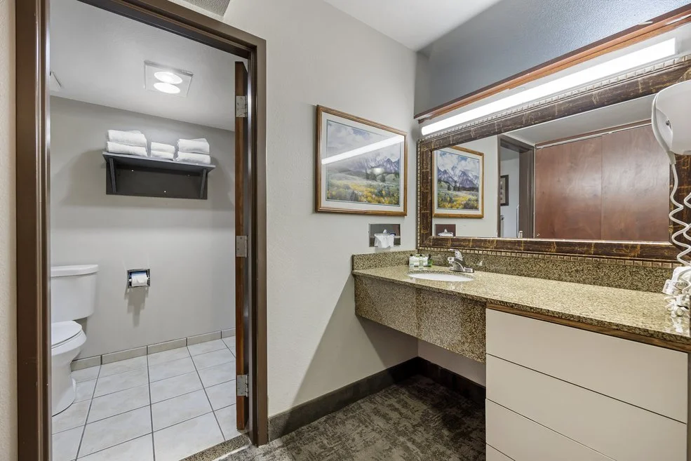 Gallery — Seaport Inn and Suites