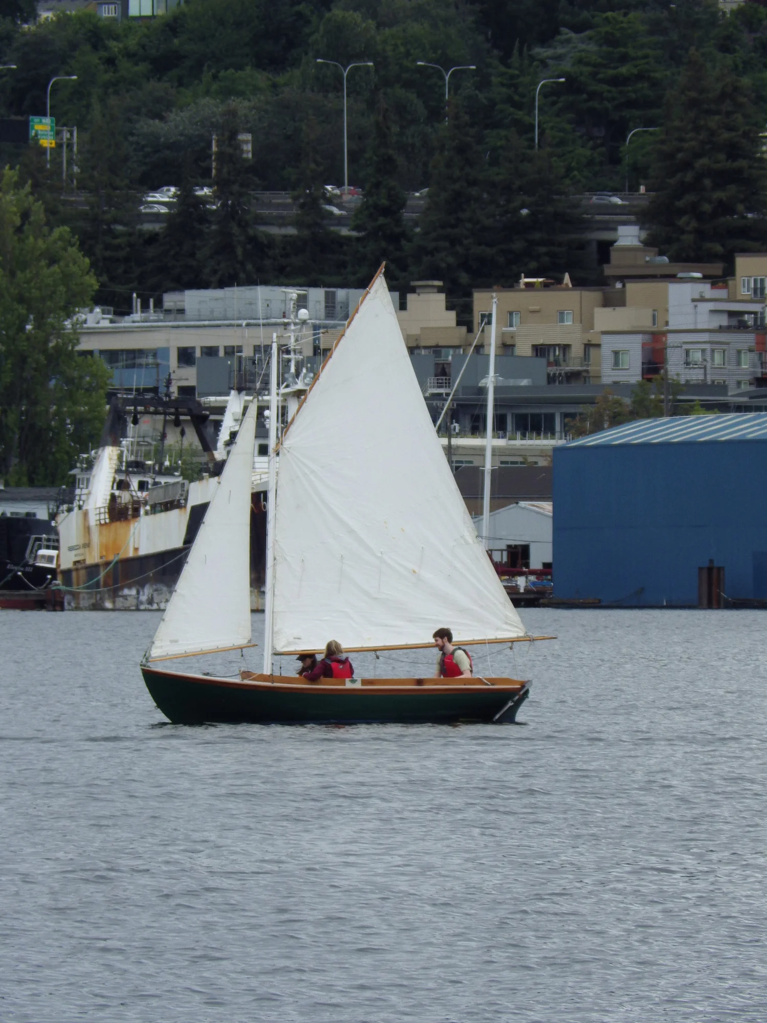 Adult Sailing — The Center for Wooden Boats