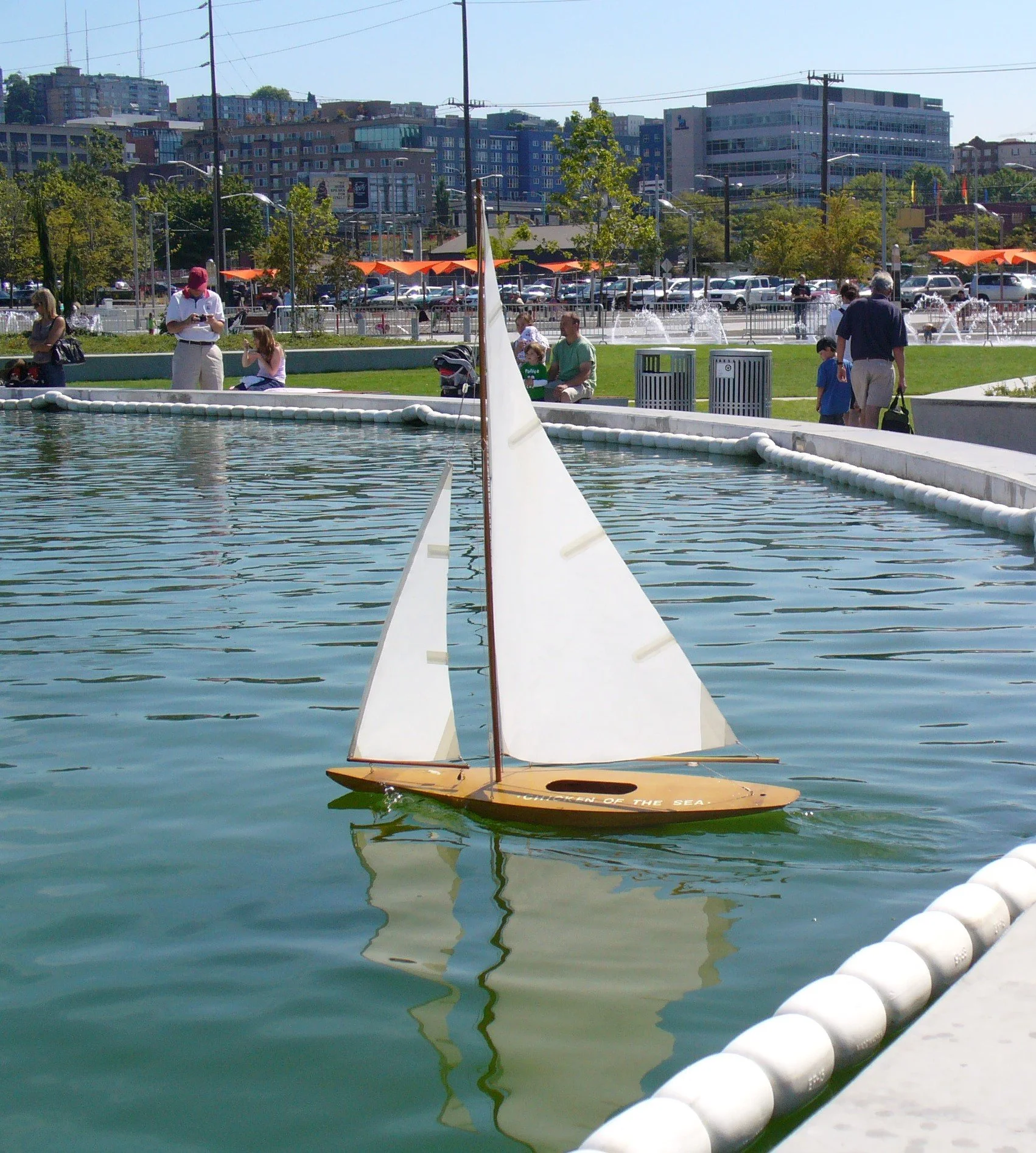 Pond Boat Rentals — The Center for Wooden Boats