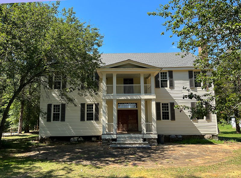 Wallace House Exterior — The Wallace Center for Arts and Reconciliation