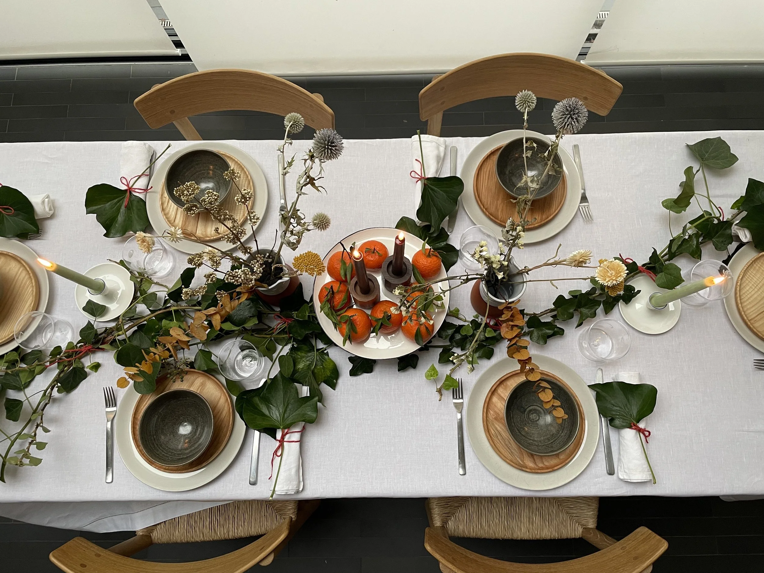 HOW TO: DRESS (A TABLE) FOR AN OCCASION — Simple Shape