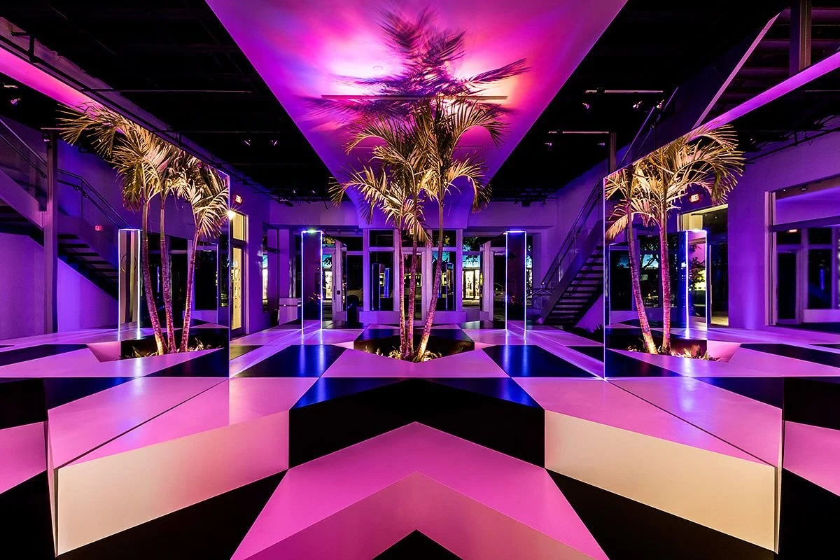 LA ARQUITECTURA DE LAS DISCOTECAS — JG Arqs.