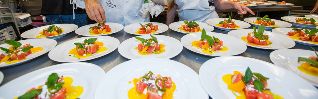 Janos Cooks Video — Studio Janos