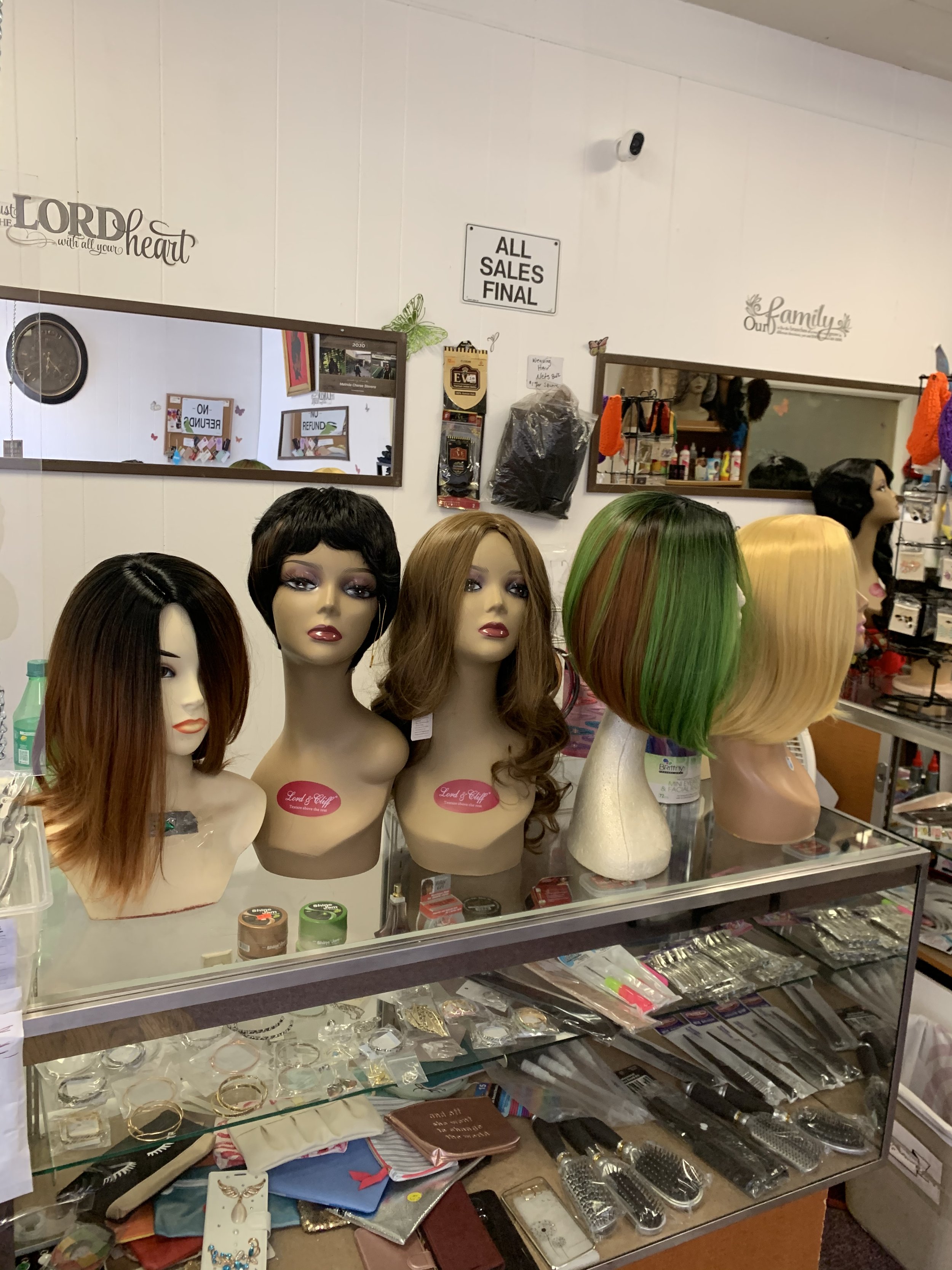 Fashion & Beauty — Black Humboldt