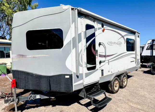 Full Size Caravans — Caravanmart