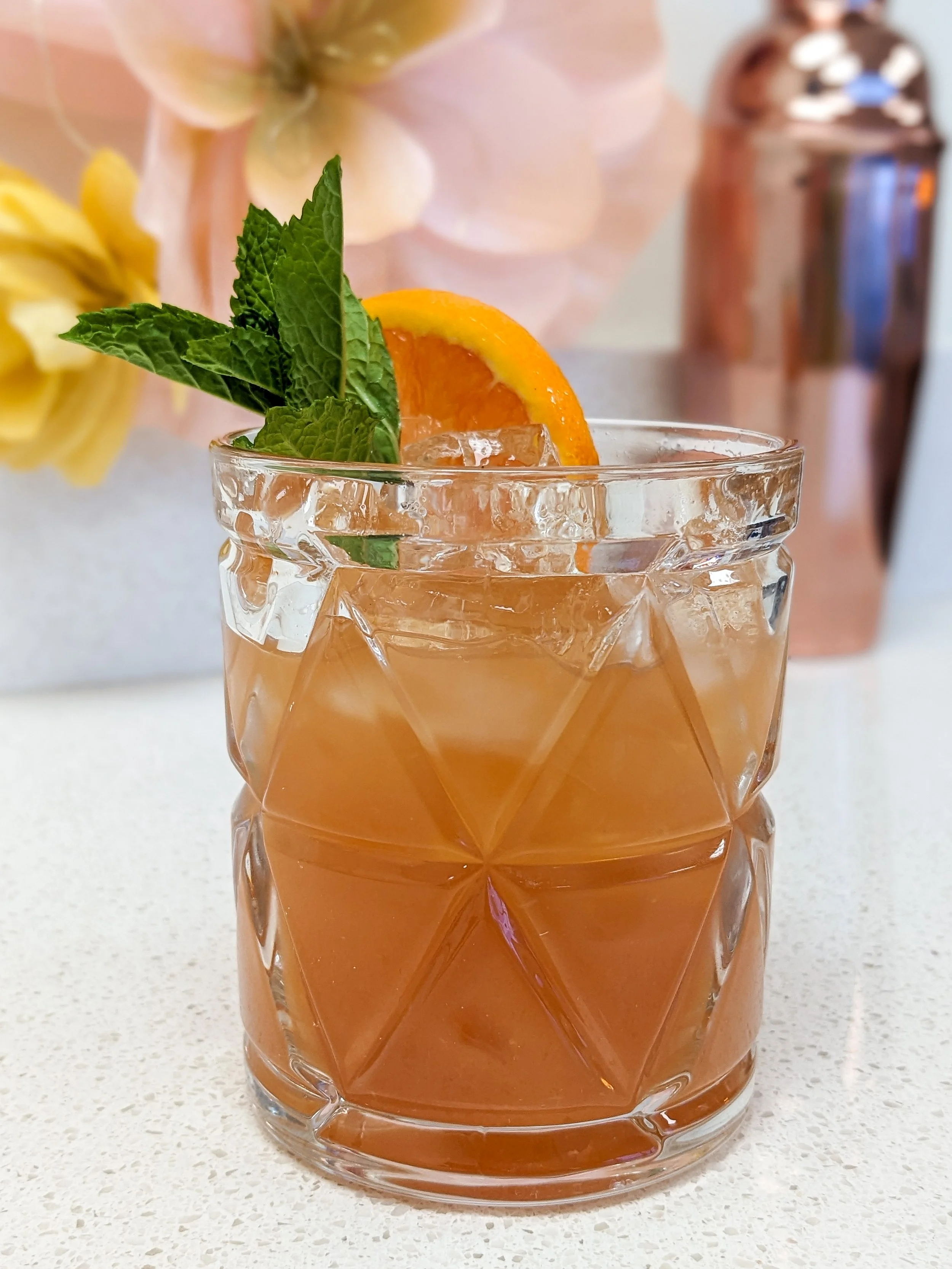 This bourbon cocktail is guarAnteed to be a smash! — Marigold Catering ...