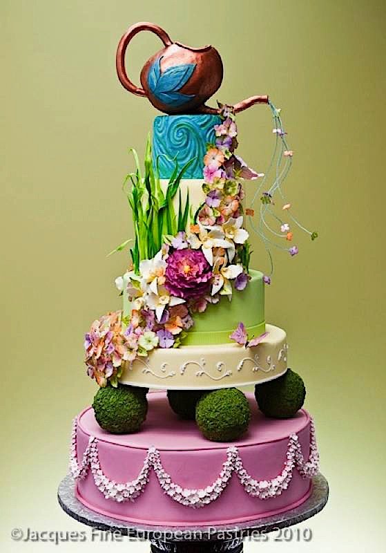 Sunday Sweets: I'm Your Maître D' — Cake Wrecks